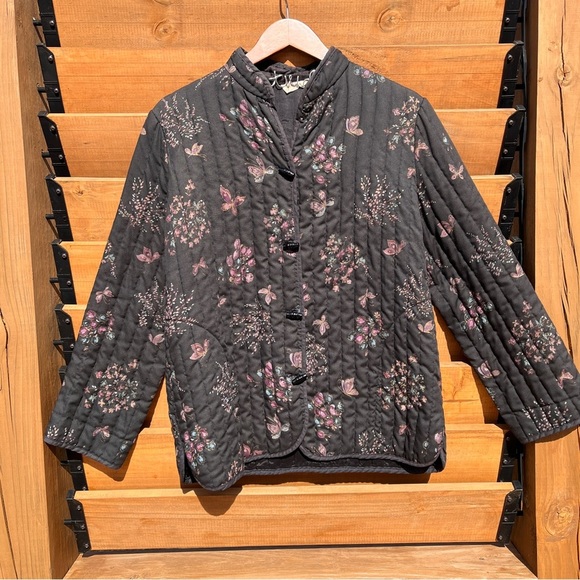 Vintage | Jackets & Coats | Vintage 7s Butterfly Print Quilted Jacket ...
